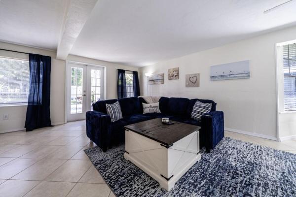 Beautiful 2bd With River Views & Amazing Sunsets In Ft Myers - Fort Myers, FL