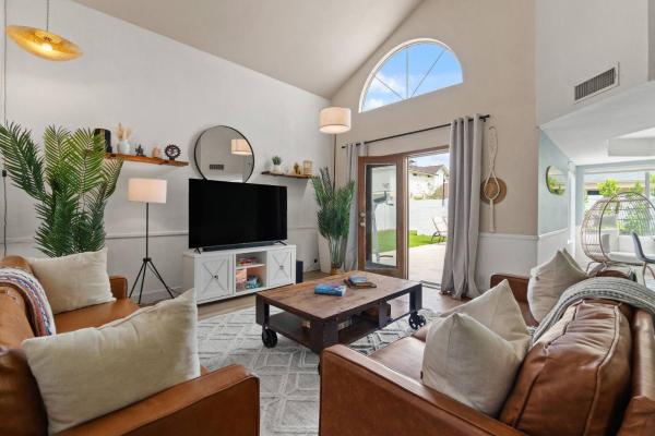 Upscale Scottsdale Home, 5 Mins From Old Town - Scottsdale, AZ