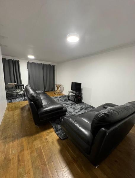 A Whole Cost House Just For You - Romford