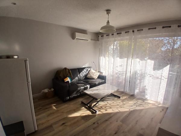 Agreable T2 Au Calme, Parking, Wifi, Balcon - Sanary-sur-Mer