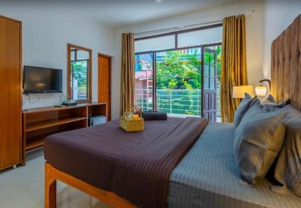 Hotel Sky Blue Baga Goa - Anjuna