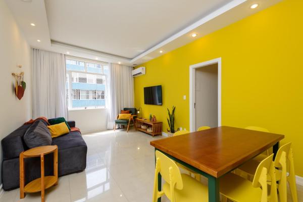 Luxurious! 3 Renovated Bedrooms, 450 Meters From Copacabana Beach - Rio de Janeiro