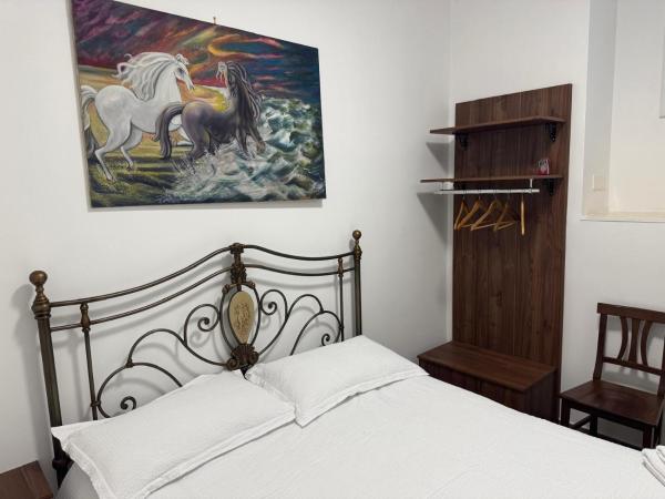B&b Annunziata- In Centro, Vicino All' Ospedale Di Cosenza - Cosenza