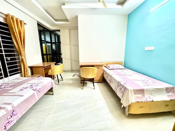 Brookefield Suites Premium Rooms - Bengaluru