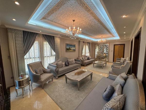 Apartment Attached To Huge Villa Include Access To Villa Also - Sharjah