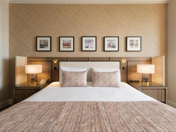 Hotel Dhirendra Palace - Varanasi