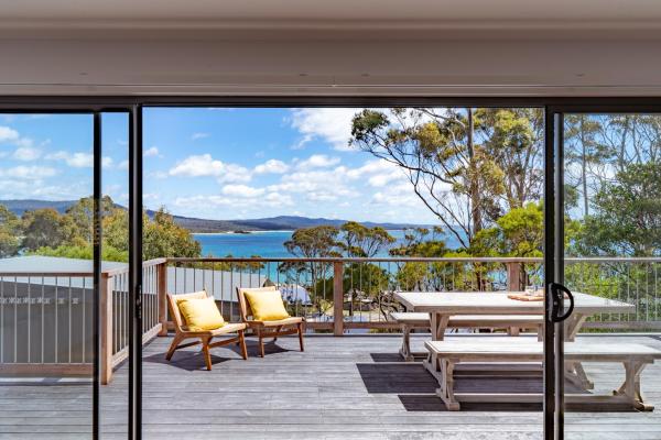 Marmoris Bay Of Fires - St Helens