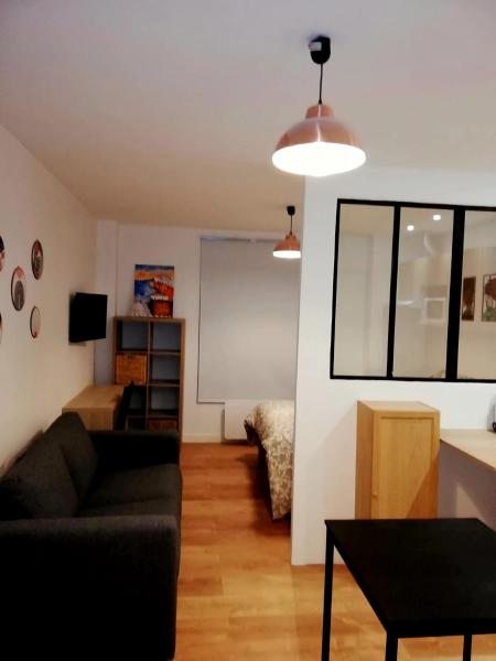 Cosy Montmartre Apartment - Paris