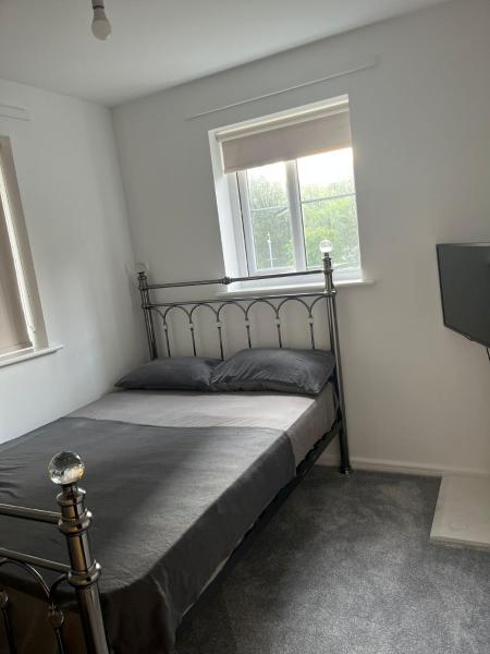 City View Crib - Bury