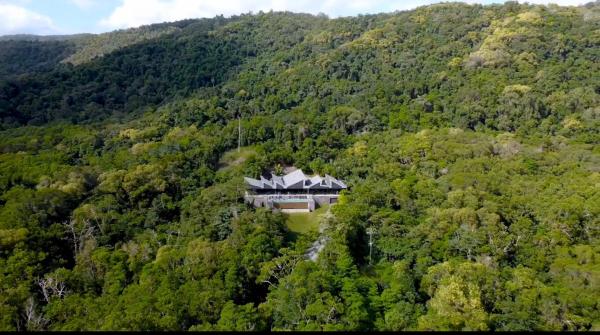 The Cassowary - Luxury Rainforest Retreat - Port Douglas