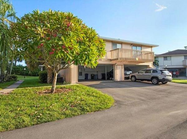 2 Bedroom 1 Bath Condo - Fort Myers, FL