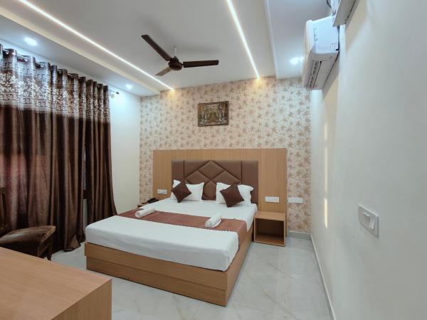 Hotel Pilgrim Near Golden Temple - Amritsar