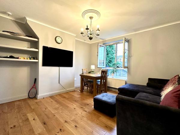 4 Bedroom Apartment, Short Walk To Tower Bridge And City - London