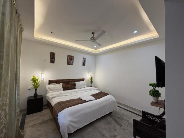 Hotel Oxygen Prime - Noida