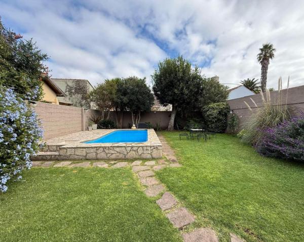 Chalet Con Pileta Bandurrias - Mar Del Plata - Mar del Plata