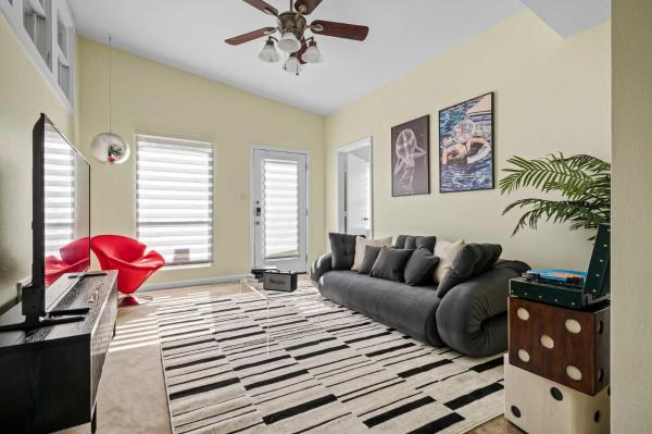 Retro Vibes & Zilker Views - Music House By Zilker - Austin, TX