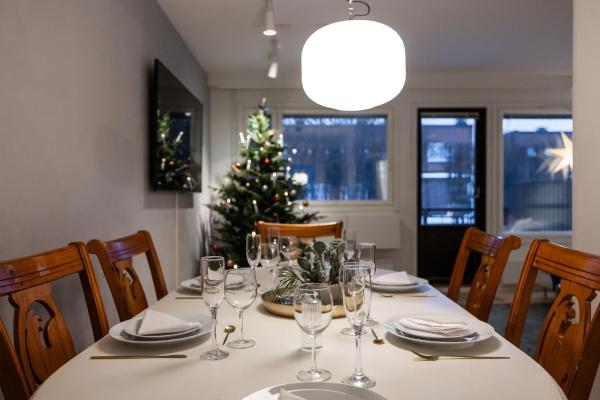 Two-story Stay By The River - Rovaniemi