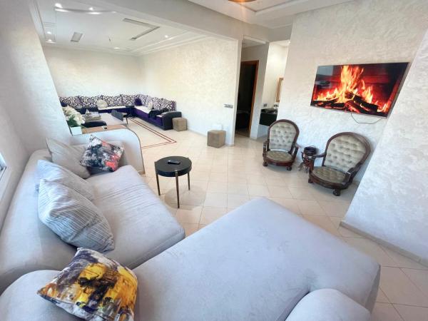 City Center Stay - 2br Modern Apartment - Balcony & Panoramic View - Fes