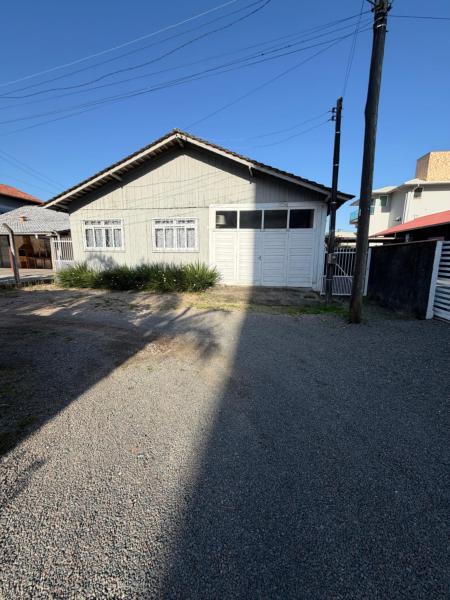 Casa Rustica Praia House, Com Mesa De Sinuca, 100metros Do - Navegantes
