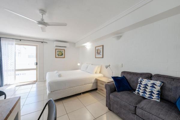 Shoreline Apartments - Unit 4 - Bargara
