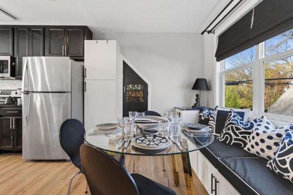 Cozy 1br Retreat Sleeps 2 Near Downtown & Nc State - Raleigh, NC