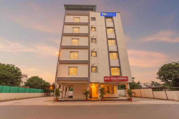 Fabhotel Seven Elite - Pune