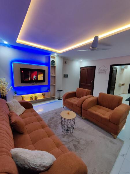 Neat Retreat - 2 Bedroom Apt -Wifi-netflix-ac-geyser - Islamabad