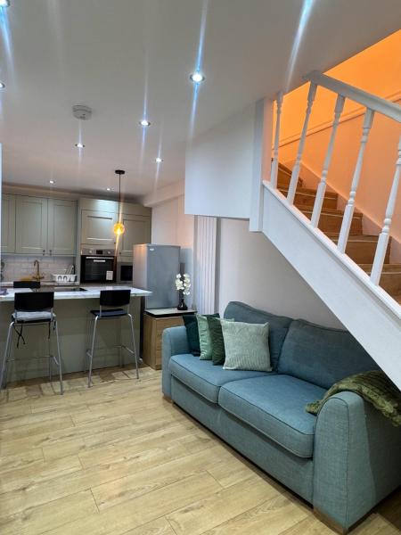Zone 2 En-suite Rooms Peckham Maisonette - Greenwich