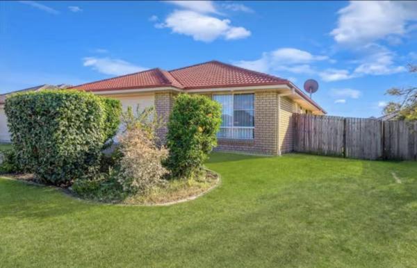 4 Bedroom House In Raceview, Ipswich - 伊普斯威奇