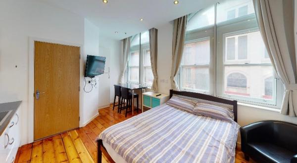 Modern Studio, 1st Floor, King Street Views - Nottingham