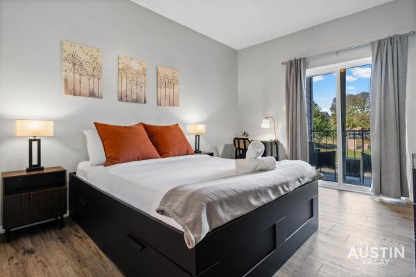 Modern 1br 1ba Austin Condo Close To Domain, Breweries And Parks By Austin Vacay - Austin, TX