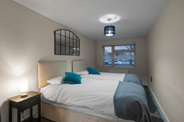 Solihull Flat For 2 With Fast Wifi With Free Secured Parking - Solihull