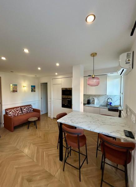 Appartement Avec Jardin - Front De Mer St Laurent-du-var - Saint-Laurent-du-Var