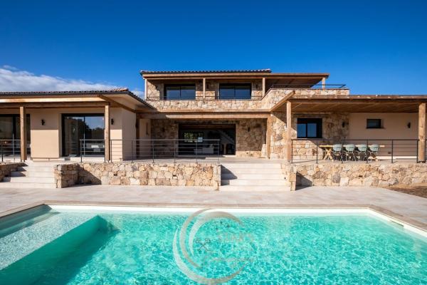 Villa Neuve Corse Sud Avec Vue Mer Et Piscine Chauffée - Figari