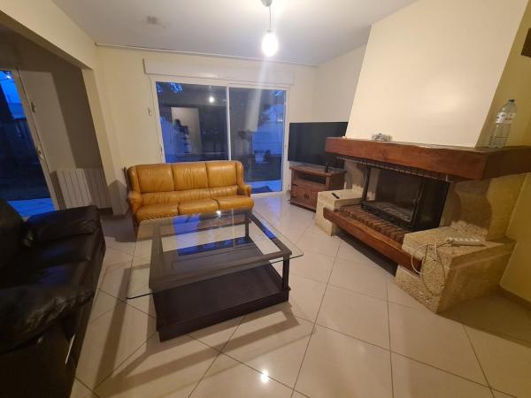 Large House Near Mérignac Airport - Le Haillan