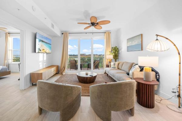 River Fly In The Meritt River & Runway View Rfi 2br Qq Airport - Titusville