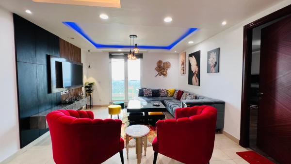 Gold Crest Signature Two Bedrooms Family Apartments-city View Dha Lahore - Lahore