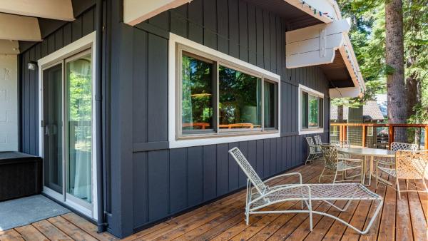 Fawn By Avantstay Secluded Cabin W Large Deck Surrounded By Forest - Tahoma, CA