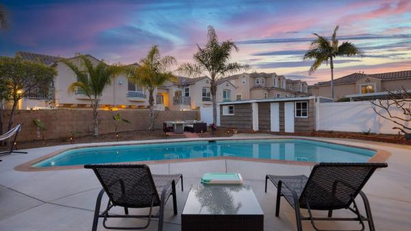 California Dreamin By Avantstay Private Pool Fire Pit Near The Beach - Carlsbad, CA