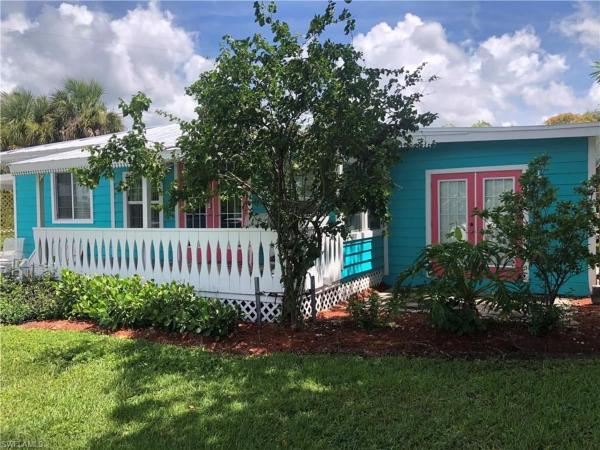 Key West Cottage 3br Steps To Downtown & The Sand - Naples, FL