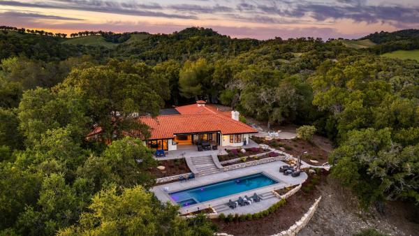 Rancho Robles By Avantstay Vineyard Villa W Views Pool Privacy - Lake Nacimiento, CA