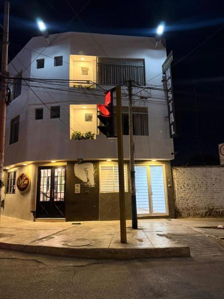 Hostal La Reserva - Pisco - Perú