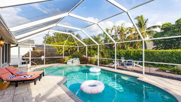 Private Pool Firepit Game Room Mins To Beaches Community Amenities Casa Solara By Avantstay - Naples, FL
