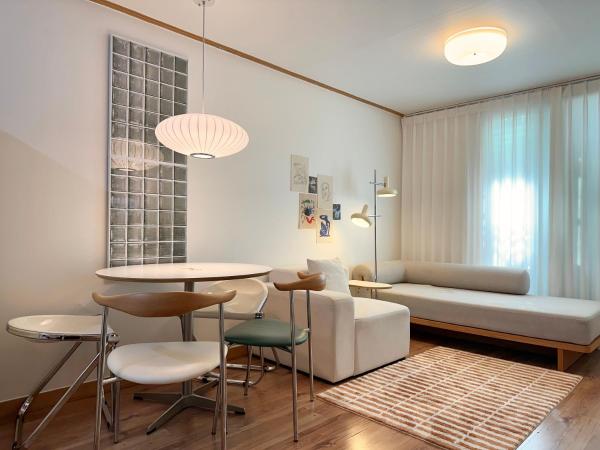 Modern 203 Stay - 명동