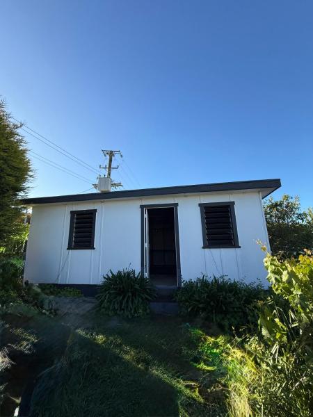 Le Soleil Storage Garage - Tamar Valley