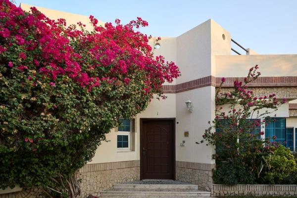Unique Emirati Stay & Local Charm Villa 1 - Dubai