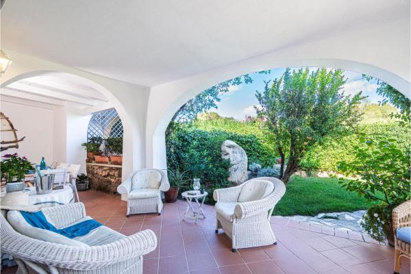 Number One With Shared Pool - Happy Rentals - Golfo Aranci