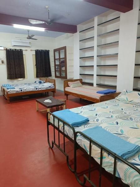 Adb's Kuzhlam Rooms - Tiruchirappalli