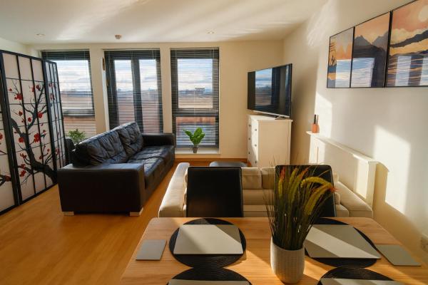 Sidemersey Livings- Convenient 1-bedroom Flat With A View, Central Liverpool - Guernesey
