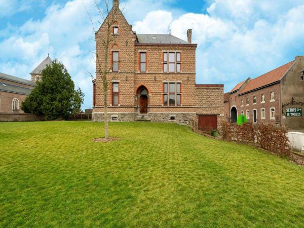Picturesque Mansion With Garden In Tongeren - Liège